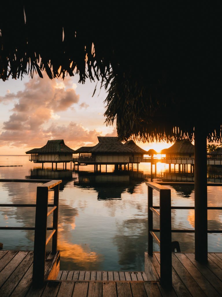 A Guide to Moorea, Tahiti - World of Wanderlust