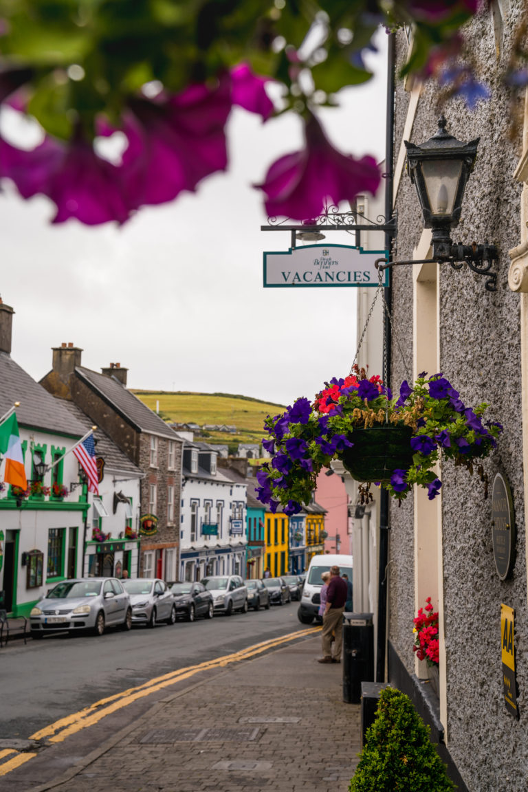 A Guide to Visiting the Dingle Peninsula - World of Wanderlust